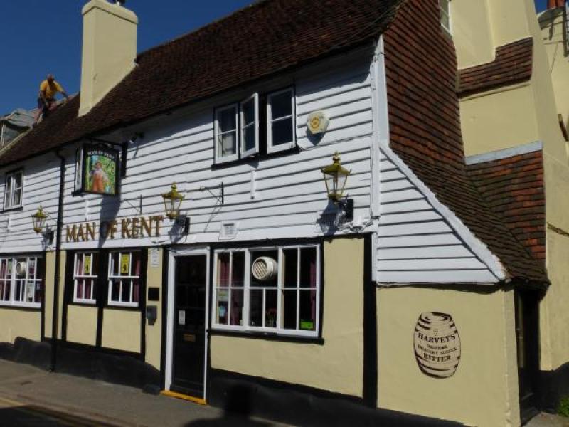 Man Of Kent Tonbridge Whatpub